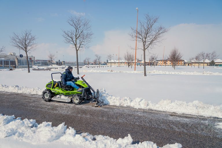 grillo-climber-10-awd-27-13 | Southern Machinery